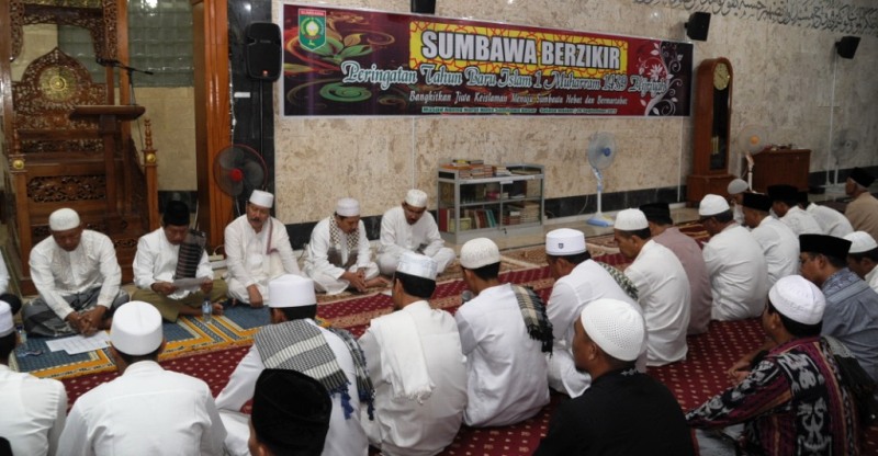 Sumbawa Berdzikir Upaya Tingkatkan Kualitas Keimanan Umat - Samawa Rea