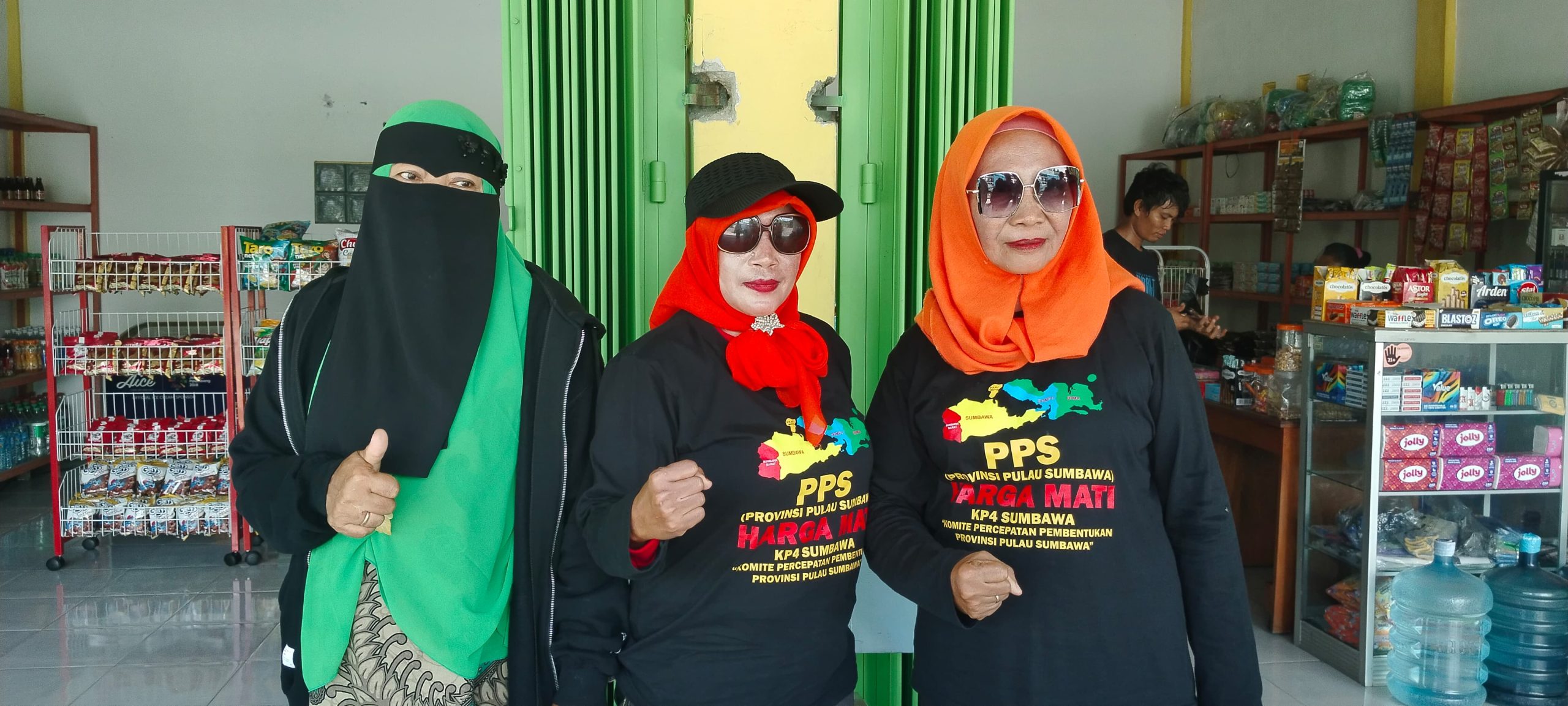 Lansia 60 Tahun Asal Sape Ikut Aksi Demo PPS: Demi Masa Depan Pulau Sumbawa - Samawa Rea