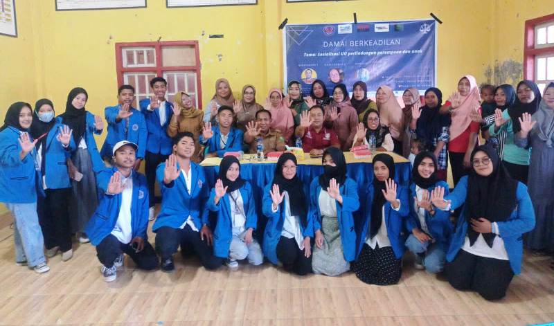 Minimalisir Kekerasan Perempuan dan Anak, Mahasiswa KKL UNSA Inisiasi Sosialisasi - Samawa Rea