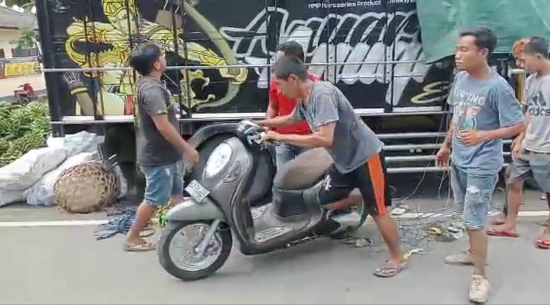 Penyelundupan Motor Bodong Digagalkan, Sopir Ngaku Dibayar Oknum ...