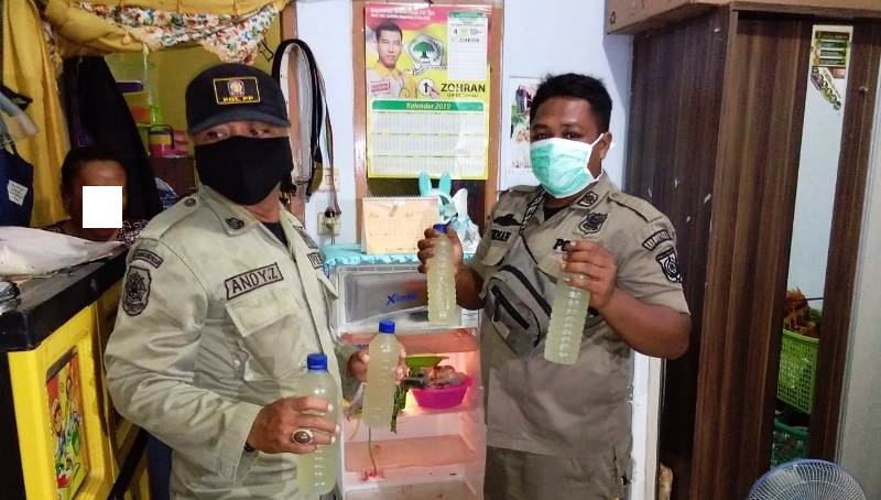 Patroli Malam, Satpol PP Angkut Dua Penjual Miras - Samawa Rea
